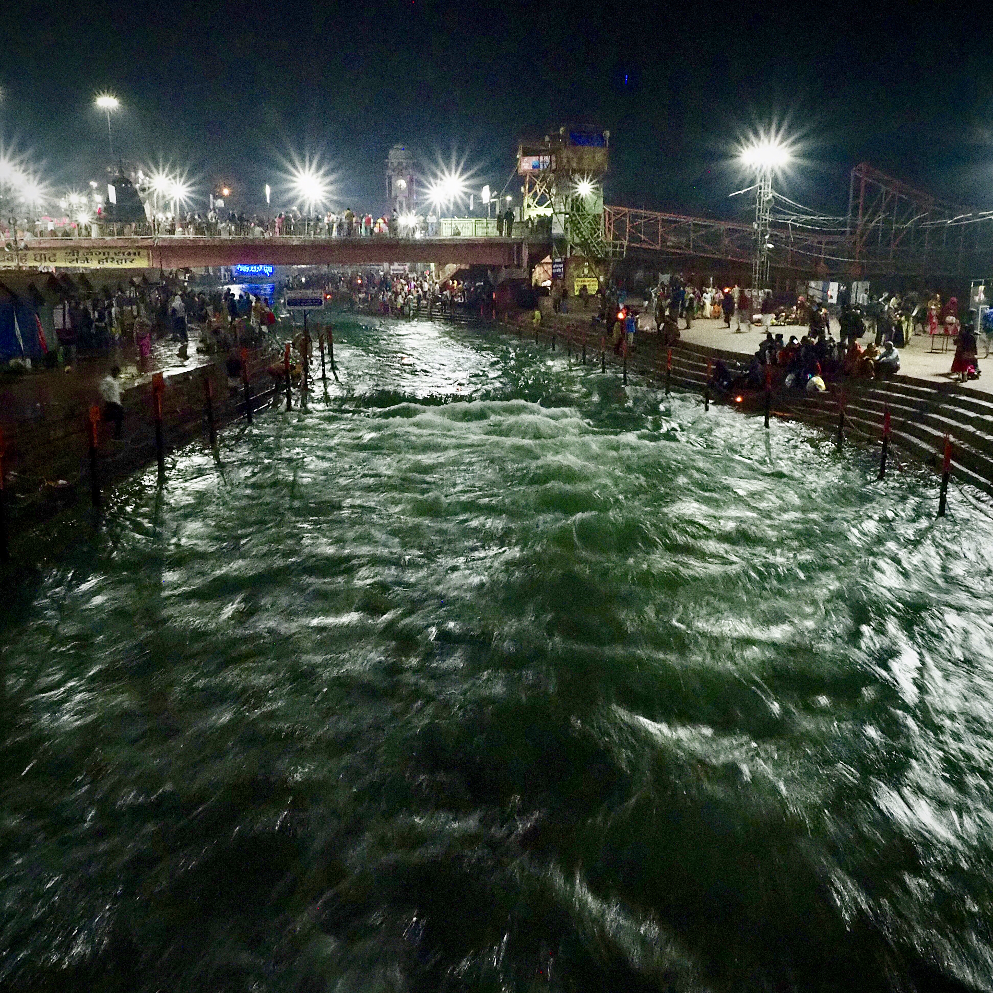 Experiencing an Ashram and Aarti in Haridwar, India | DesignDestinations